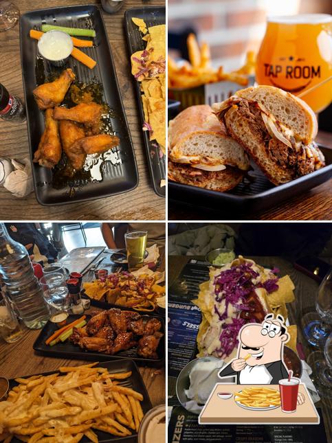 Tap Room, Garden City - Restaurant menu, prices and reviews