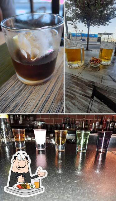 Savage Bar, Cádiz - Restaurant menu, prices and reviews