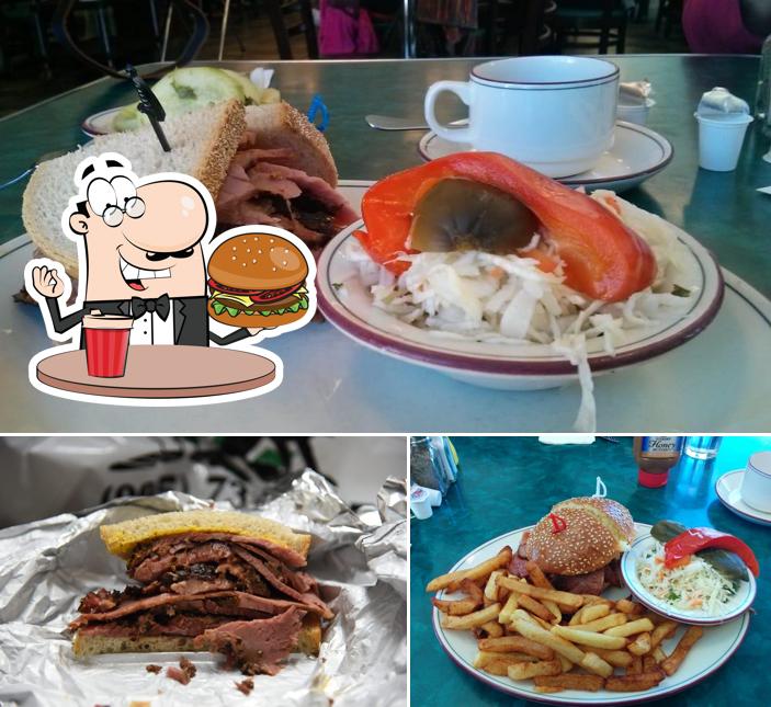 Centre Street Deli, Vaughan - Restaurant menu, prices and reviews