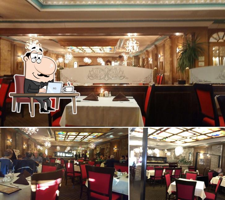 Maxime's Restaurant and Lounge, Winnipeg - Restaurant menu, prices and ...