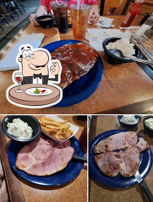 Country Line Bar and Grill, Canton - Restaurant menu, prices and reviews