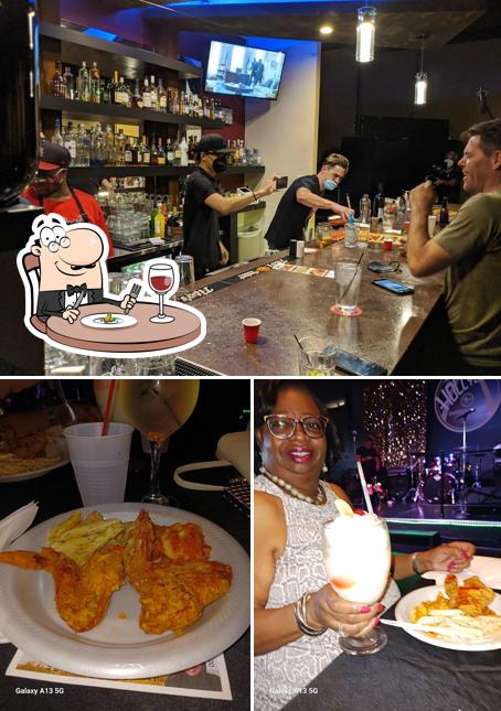 HollyLou Entertainment, Ferguson - Restaurant menu, prices and reviews