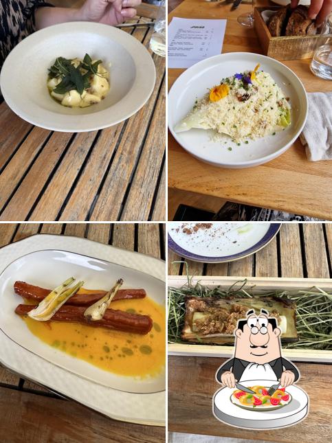 June Restaurant, Übersee - Speisekarte, Preise und Bewertungen