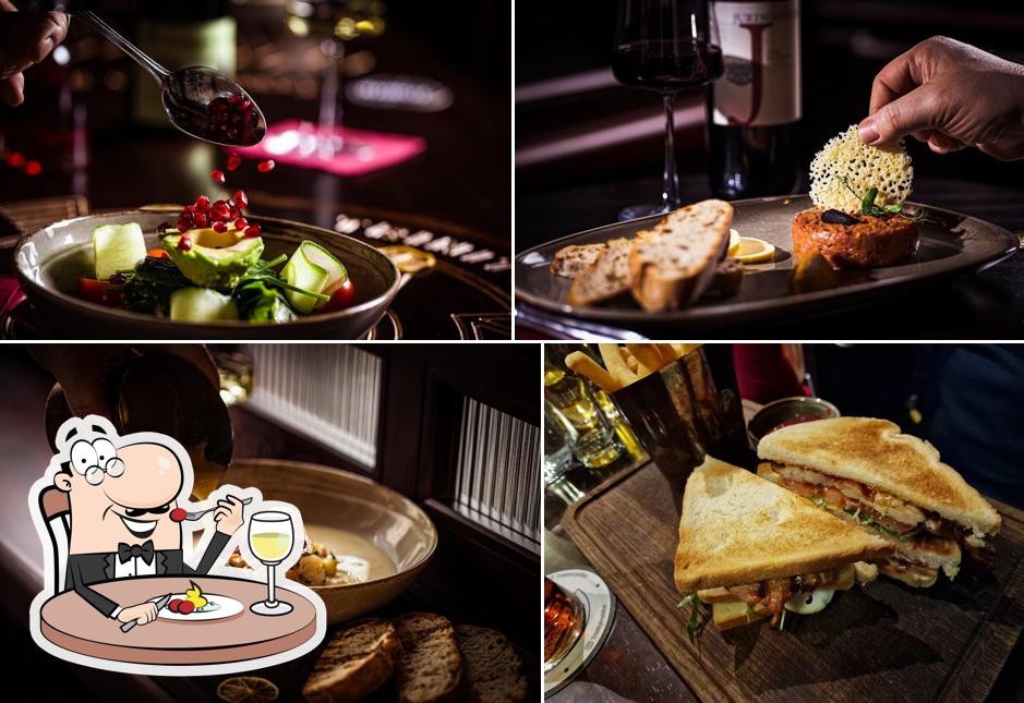 Trinity Pub & Kitchen Vienna, Vienna - Restaurant menu, prices and reviews