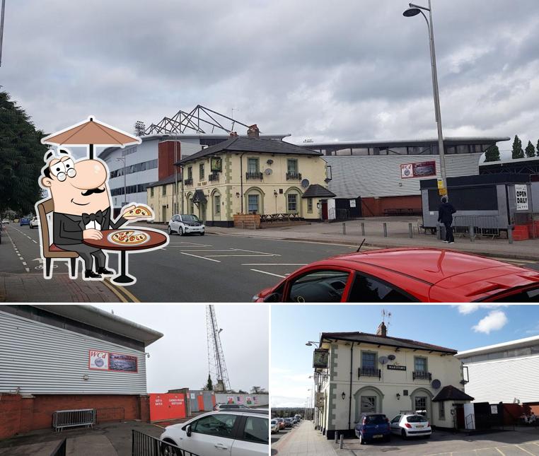 The Turf Hotel, Wrexham - Restaurant menu, prices and reviews