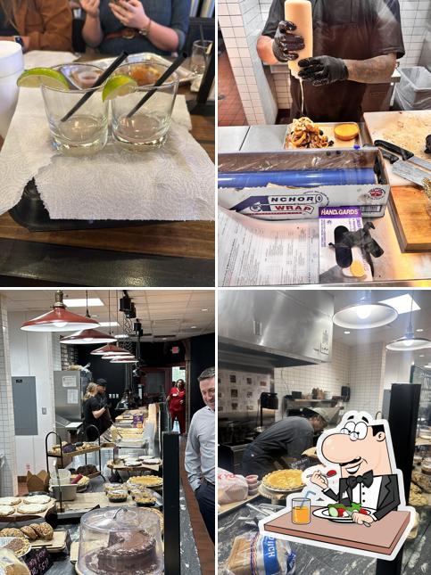 OAK'D BBQ, Addison - Restaurant menu, prices and reviews