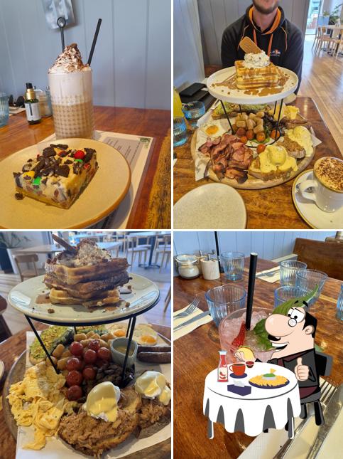 Turquoise Midland, Midland - Restaurant menu, prices and reviews