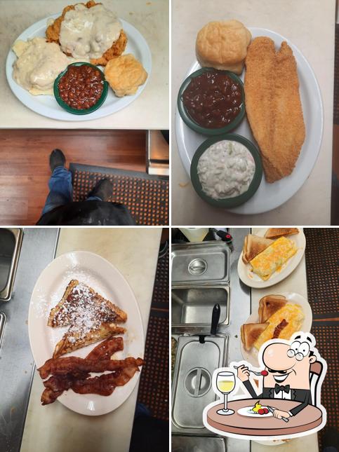 Spring Creek Cafe, Salem - Restaurant menu, prices and reviews
