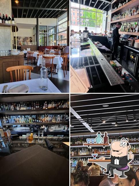 Obélix, Chicago, Chicago - Restaurant menu, prices and reviews