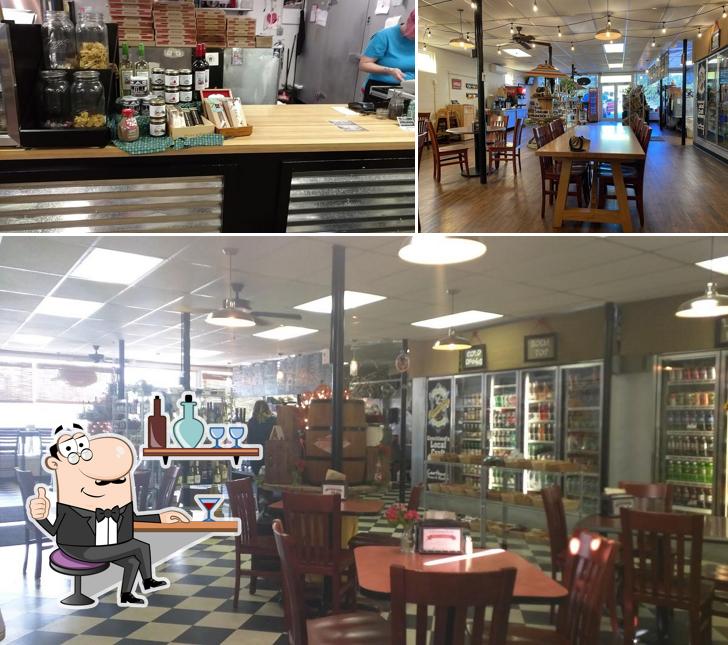 Courthouse Market & Grill, Goochland - Restaurant menu, prices and reviews