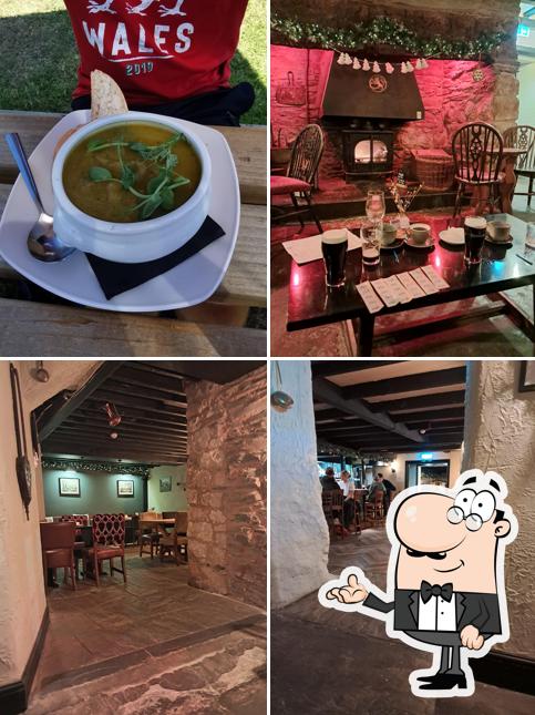 The Blue Lion Inn Cwm, Dyserth - Restaurant menu, prices and reviews