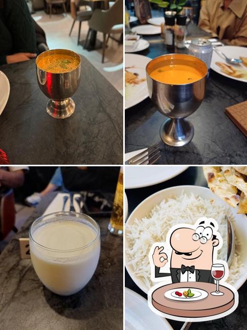 Raina Indian Restaurant, Amsterdam - Restaurant menu, prices and reviews