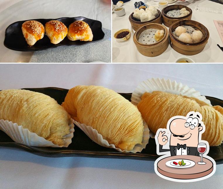 Canton Roe Northbridge, Northbridge - Restaurant menu, prices and reviews