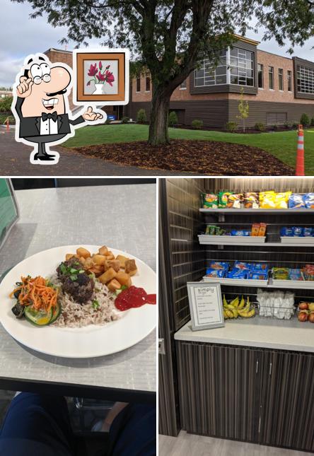 Commons Dining Hall, Troy - Restaurant menu, prices and reviews