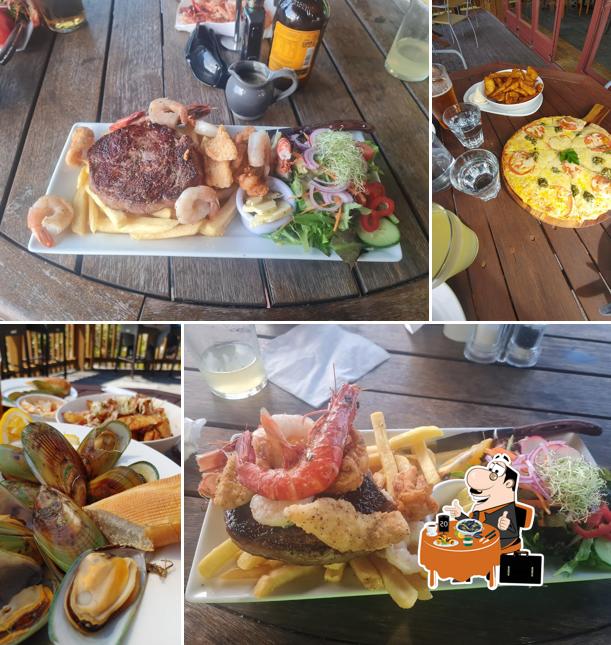 Nikau Cafe & Bar, Pohara - Restaurant menu, prices and reviews