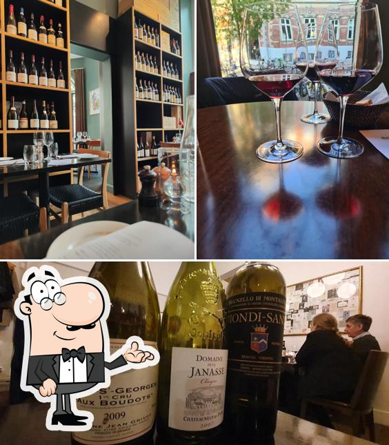 Enomania, Frederiksberg - Restaurant menu, prices and reviews