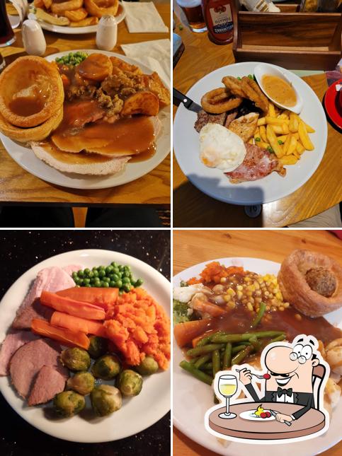 Bowling Green, Charnock Richard - Restaurant menu, prices and reviews