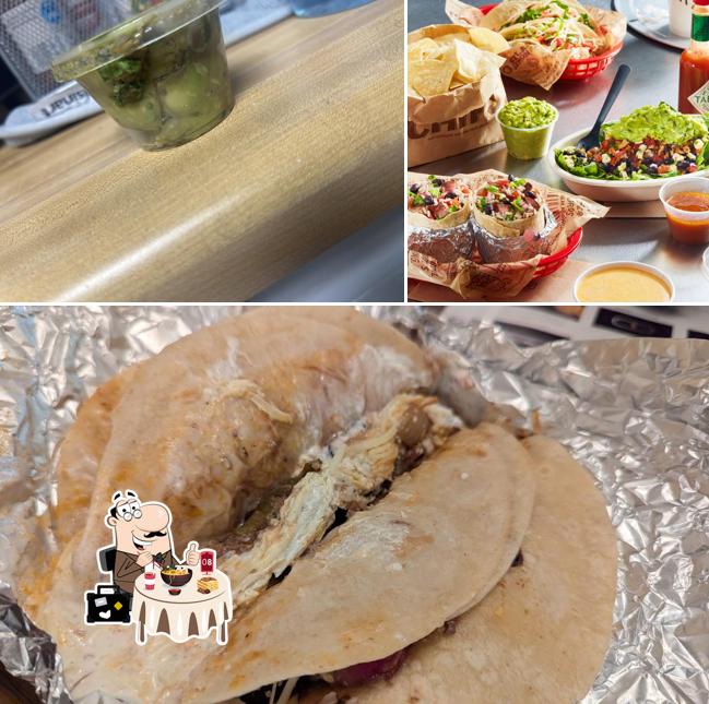 Chipotle Mexican Grill, Pittsburgh - Restaurant menu, prices and reviews