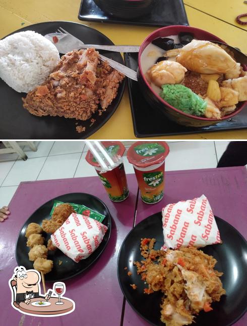 Sabana Fried Chicken, Semarang - Restaurant menu, prices and reviews