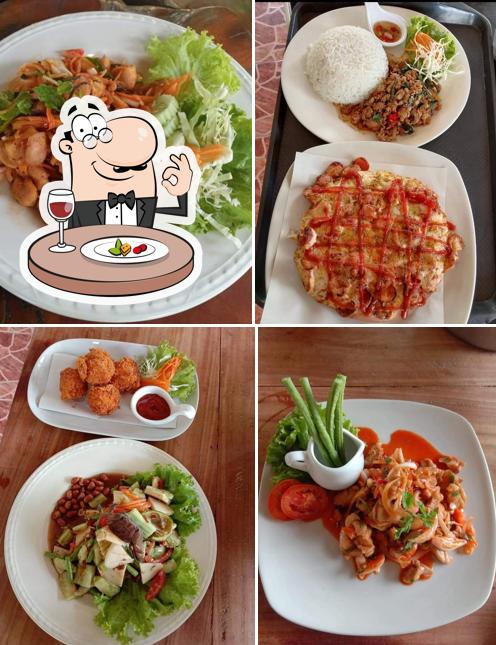 เอื้องดอยcafe'2020, Tha Duea - Menú del restaurante, precios y reseñas