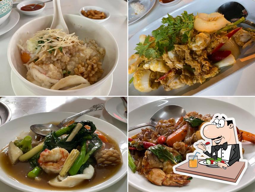 Jay Fai, Bangkok, Sam Yot - Restaurant menu, prices and reviews