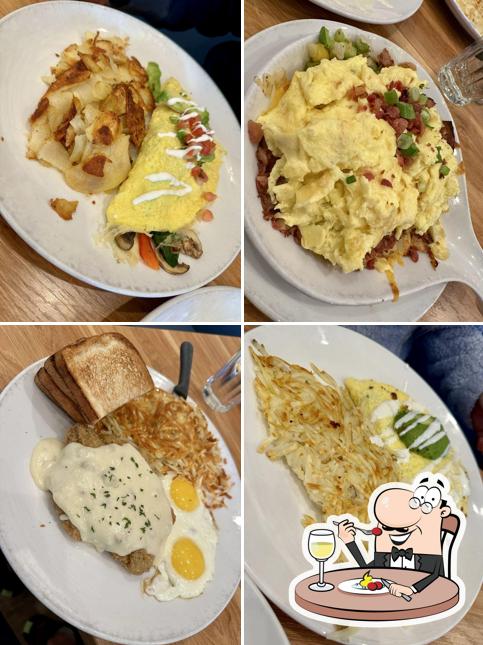Broken Yolk Cafe, Henderson - Restaurant menu, prices and reviews