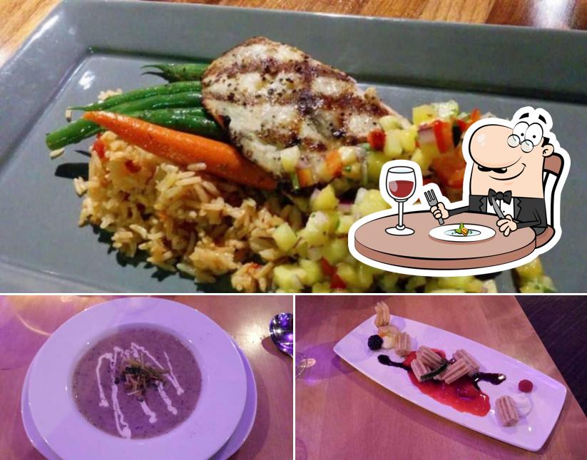 Riverway Clubhouse, Burnaby - Restaurant menu, prices and reviews