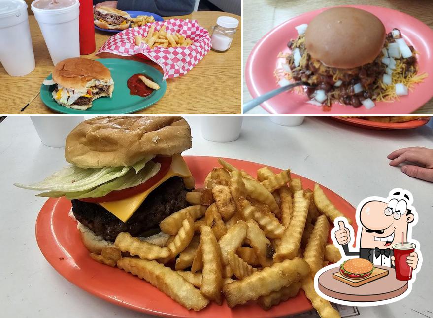 Small's Drive In, Athens - Restaurant menu, prices and reviews