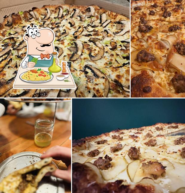 Boonies Pizza, Comox - Restaurant menu, prices and reviews