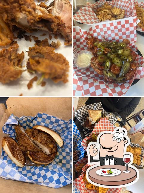 Chica's Chicken, Steinbach - Restaurant menu, prices and reviews