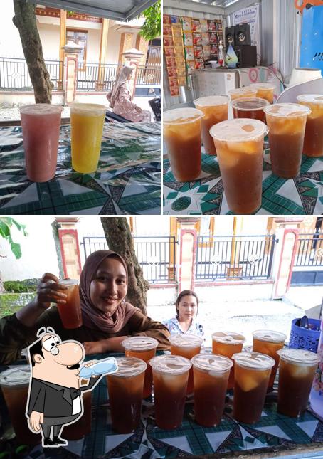 Es Teh jumbo - Restaurant menu, prices and reviews