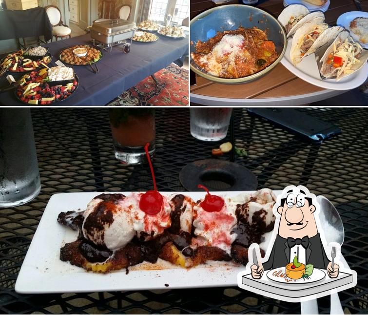 The Fairmount Cocktail Bar, Cleveland - Restaurant menu, prices and reviews