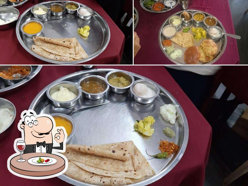 Durvankur Dining Hall, Pune - Restaurant menu, prices and reviews