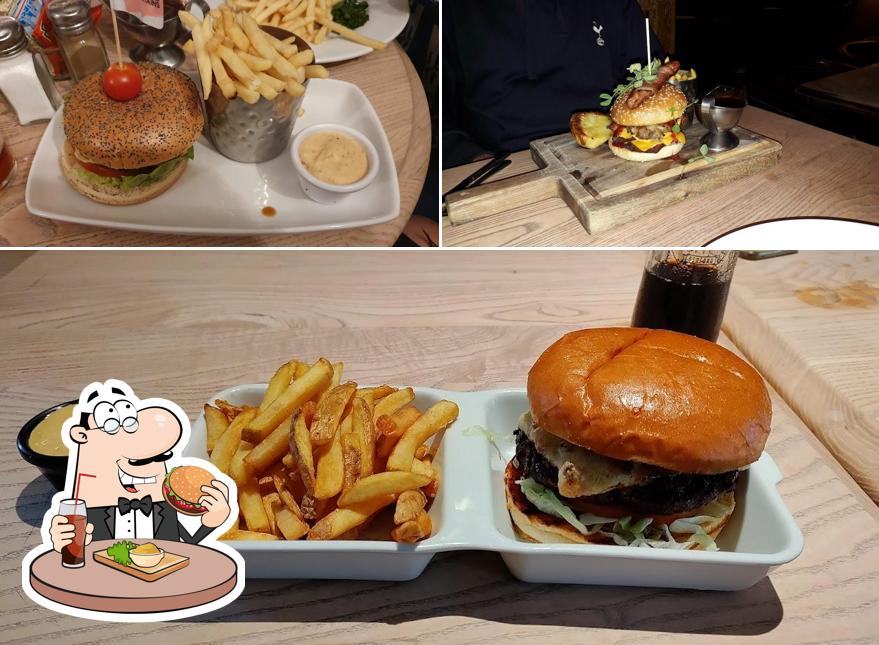 The Falcon at Bletsoe, Milton Ernest - Restaurant menu, prices and reviews