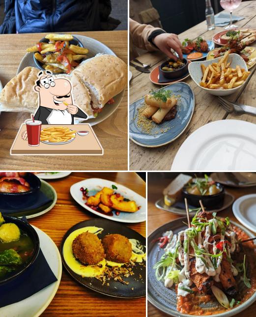 Holcombe Tap, Bury - Restaurant menu, prices and reviews