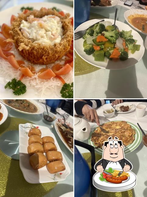 KL Dining, Mermaid Waters - Restaurant menu, prices and reviews
