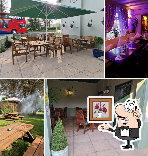 Golden Fox, Sturminster Marshall - Restaurant menu, prices and reviews