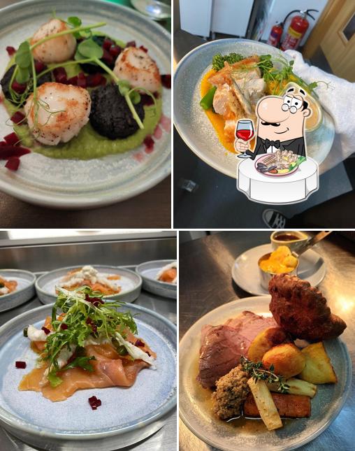 Top 5 restaurants with meat pies in Portsoy, december 2025 - Restaurant ...