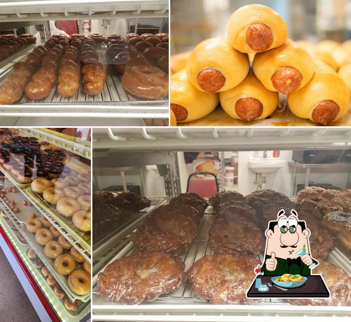 New Star Donuts, Shreveport - Restaurant menu, prices and reviews