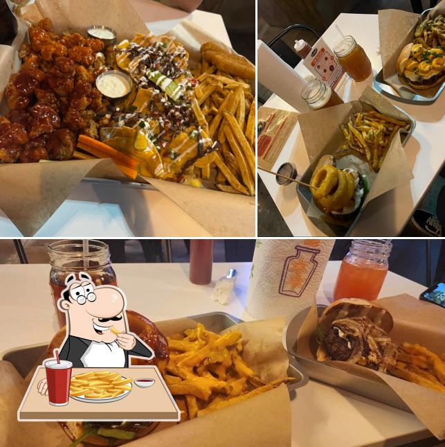 Burger St., Ciudad Juarez - Restaurant menu, prices and reviews