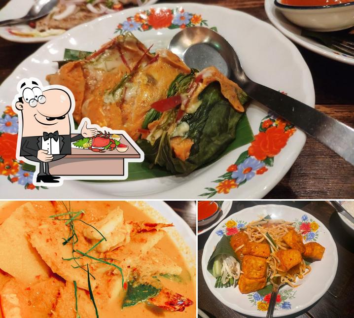 Sri Trat Restaurant and Bar, Bangkok - Restaurant menu, prices and reviews