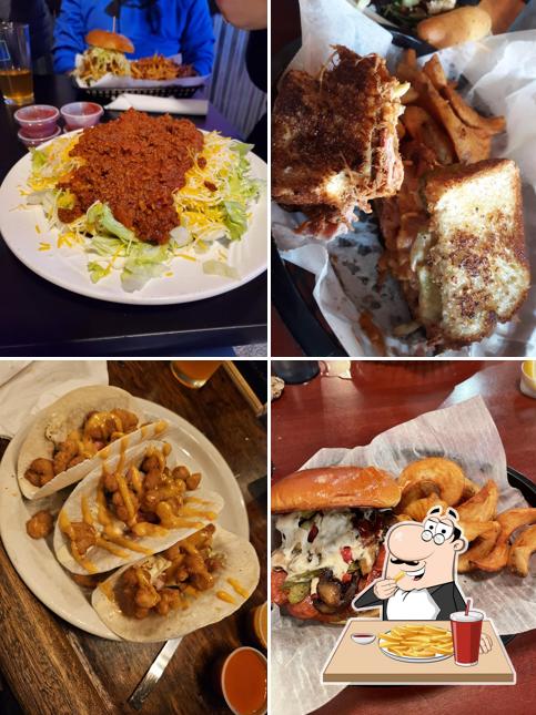 The Side Rail, Wapakoneta - Restaurant menu, prices and reviews