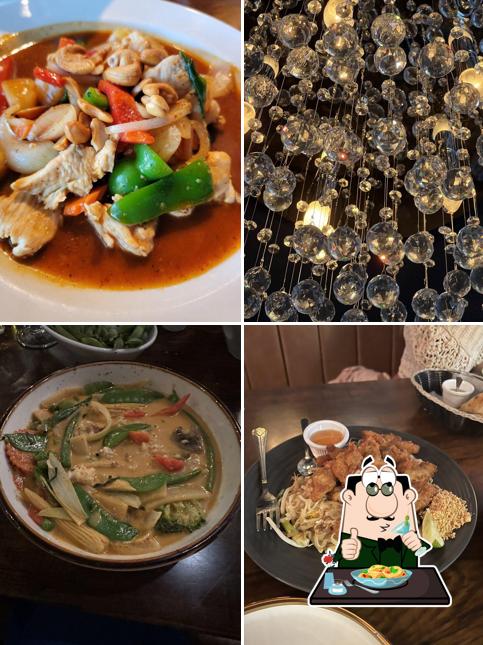 Le Ros Thai Asian Cuisine & Bar, Marblehead - Restaurant menu, prices ...