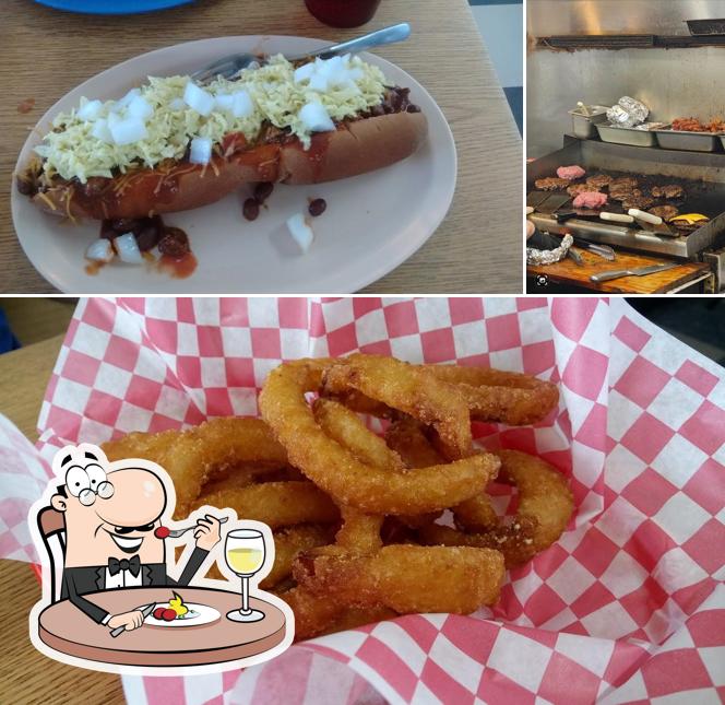 Small's Drive In, Athens - Restaurant menu, prices and reviews
