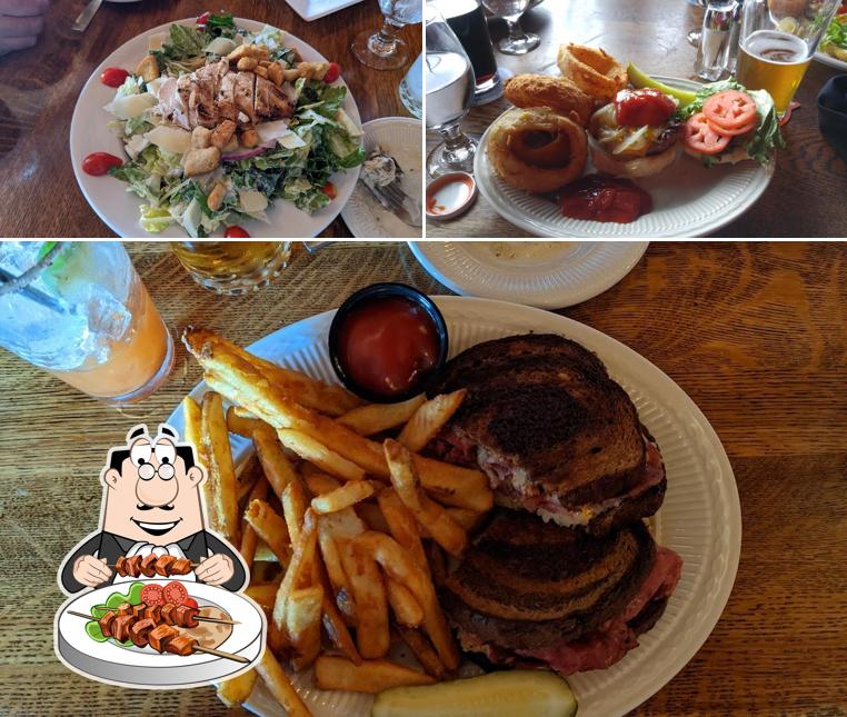 Pickwick Restaurant & Pub, Duluth - Restaurant menu, prices and reviews