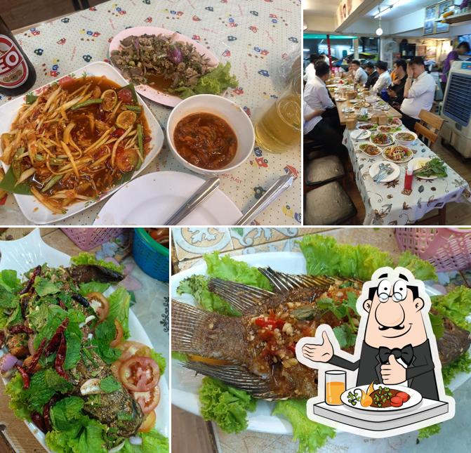 Larb Yaso, Bangkok, Ratchaprarop - Restaurant menu, prices and reviews