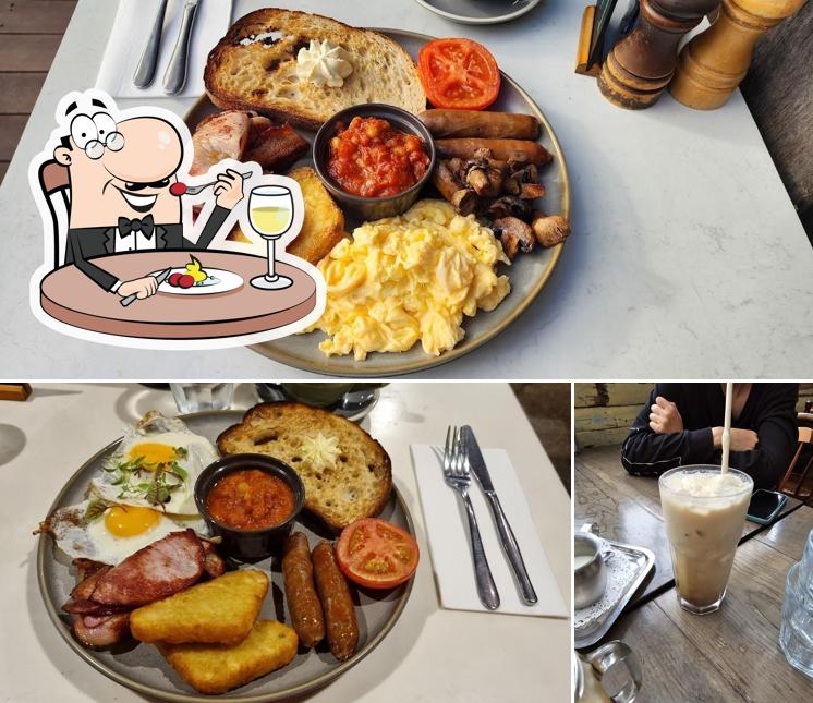 Too Hands, New Lambton - Restaurant menu, prices and reviews