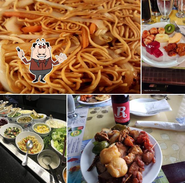 Maple Leaf Queen's Buffet, Moncton - Restaurant menu, prices and reviews