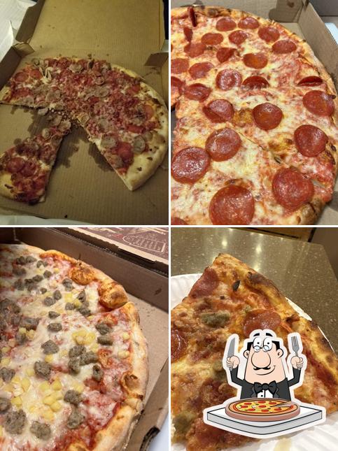 Famous Famiglia Pizzeria, Atlantic City - Restaurant menu, prices and ...