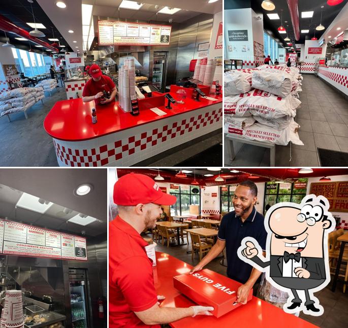 Five Guys, Laval, Montmorency - Restaurant menu, prices and reviews